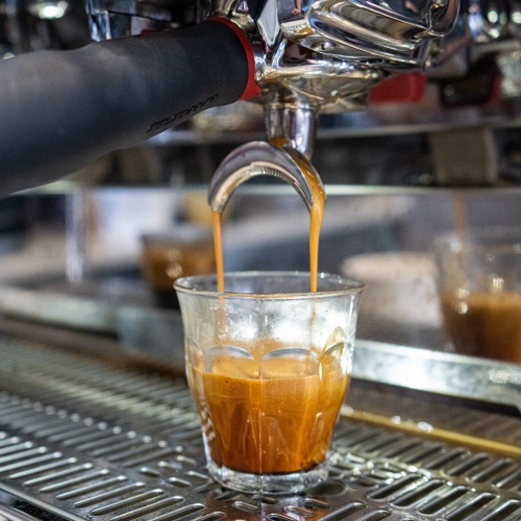 How To Deliver Excellent Coffee Shop Customer Service