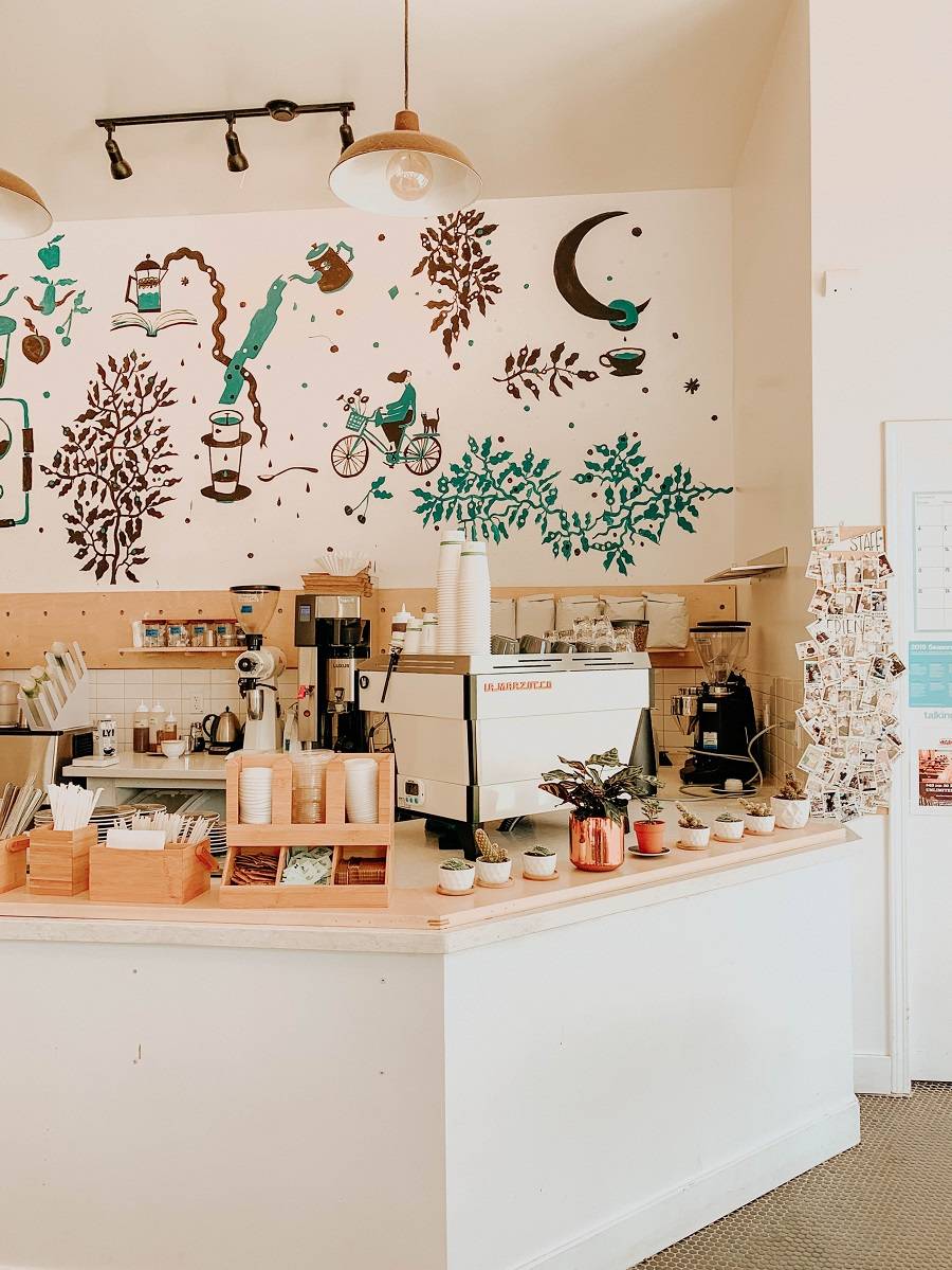 Coffee Shop Design & Layout Tips (With Examples) - Coffee Shop Startups